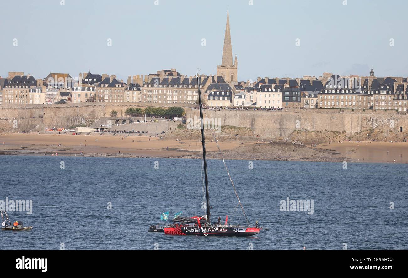 IMOCA, CHARAL, Skipper Jeremie Beyou during the pre start of the Route ... IMOCA, CHARAL, Skipper Jeremie Beyou during the pre start of the Route ...