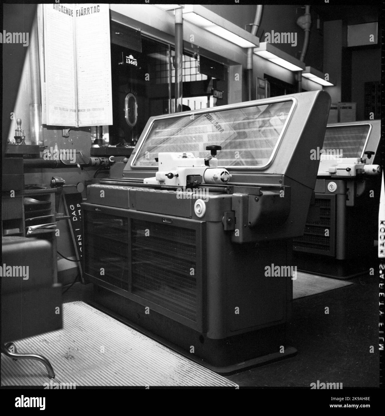 Ticket sales machine hi-res stock photography and images - Alamy