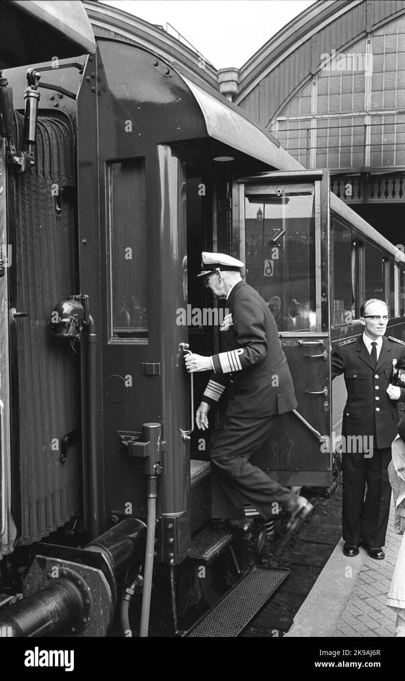Inauguration of the "Bird Road Line" between Rodbyhavn, Lolland ...
