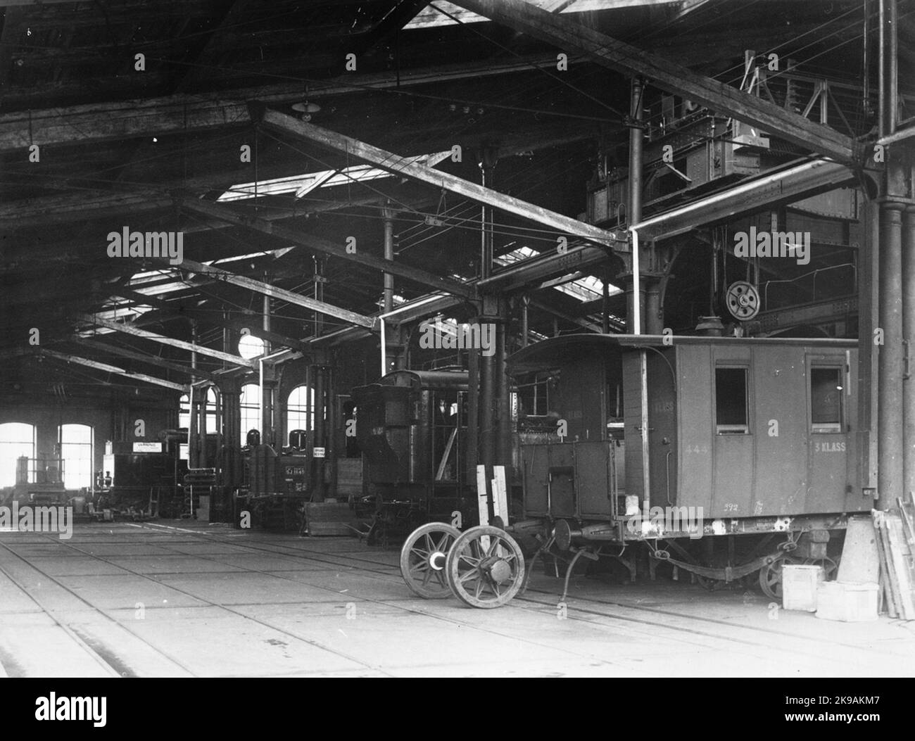 Liljeholmen's railway workshop. The vehicles are away from a state's ...