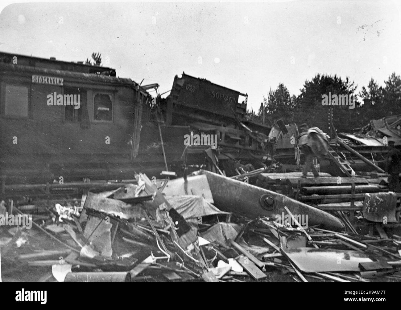 Car train accident Black and White Stock Photos & Images - Alamy