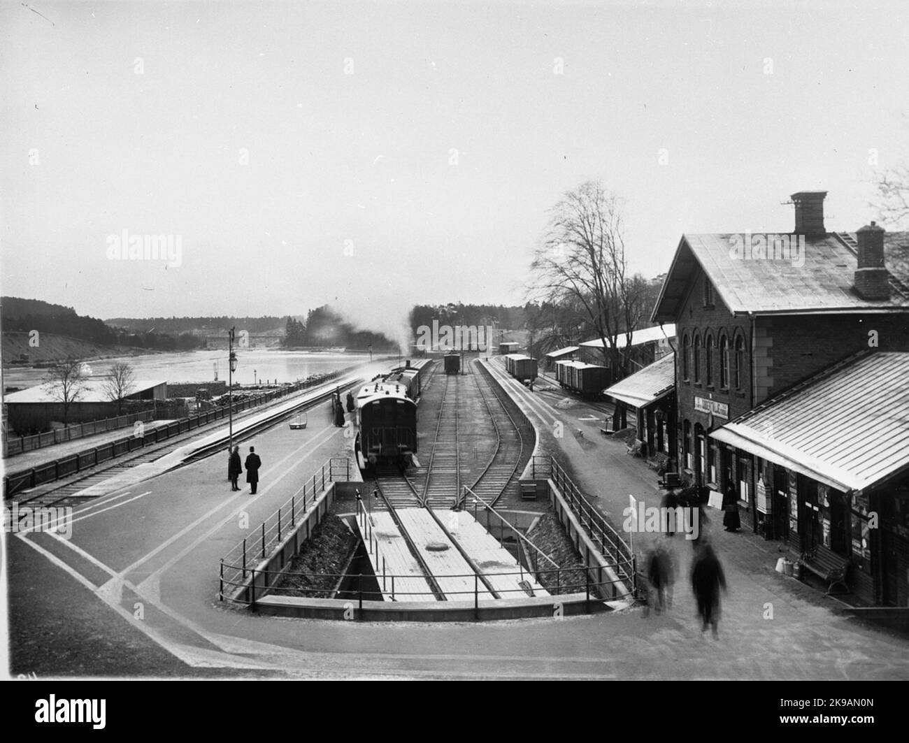 Train crossing a railway swing bridge hi-res stock photography and ...