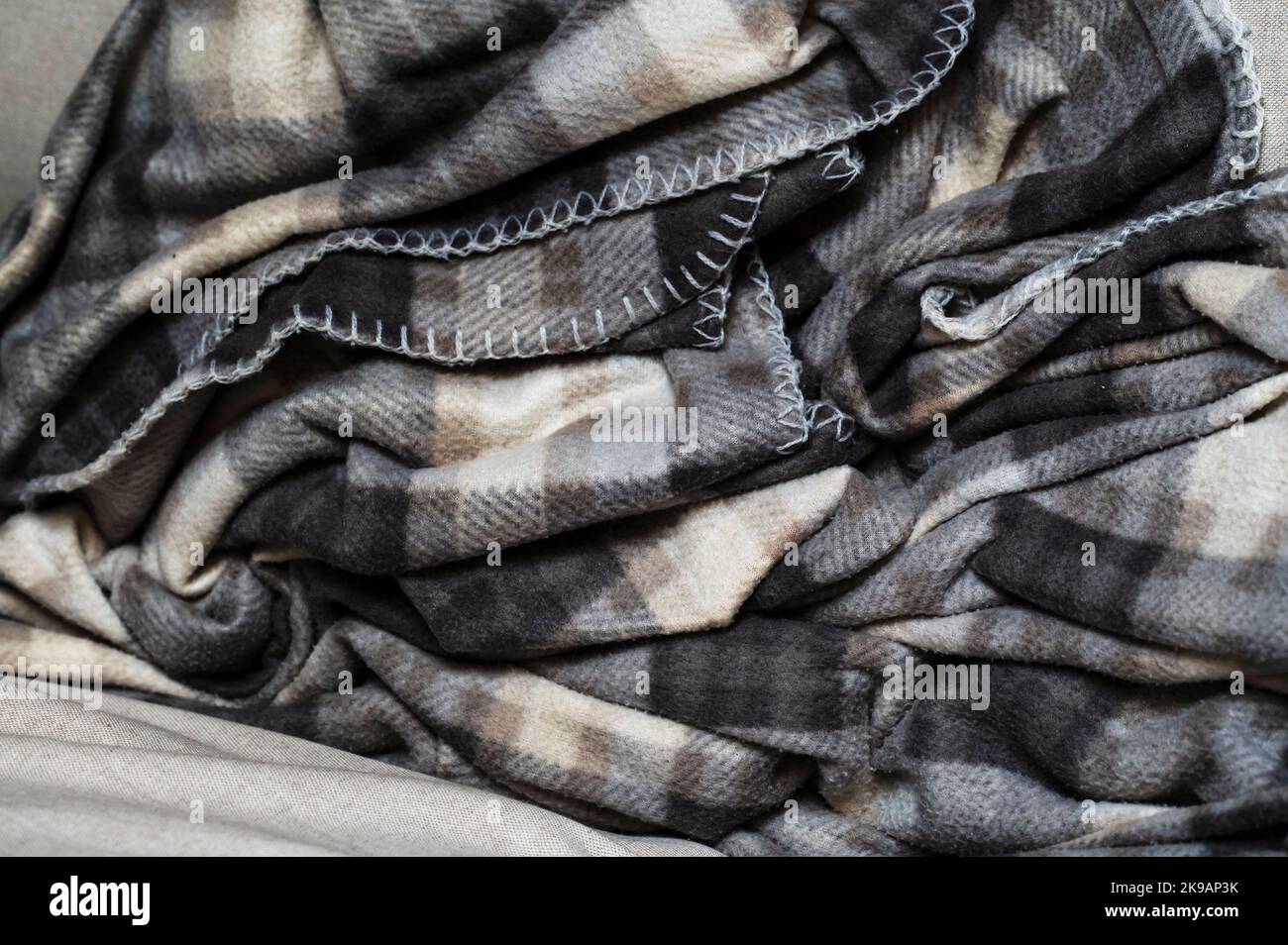 Wool blanket sofa hi-res stock photography and images - Alamy