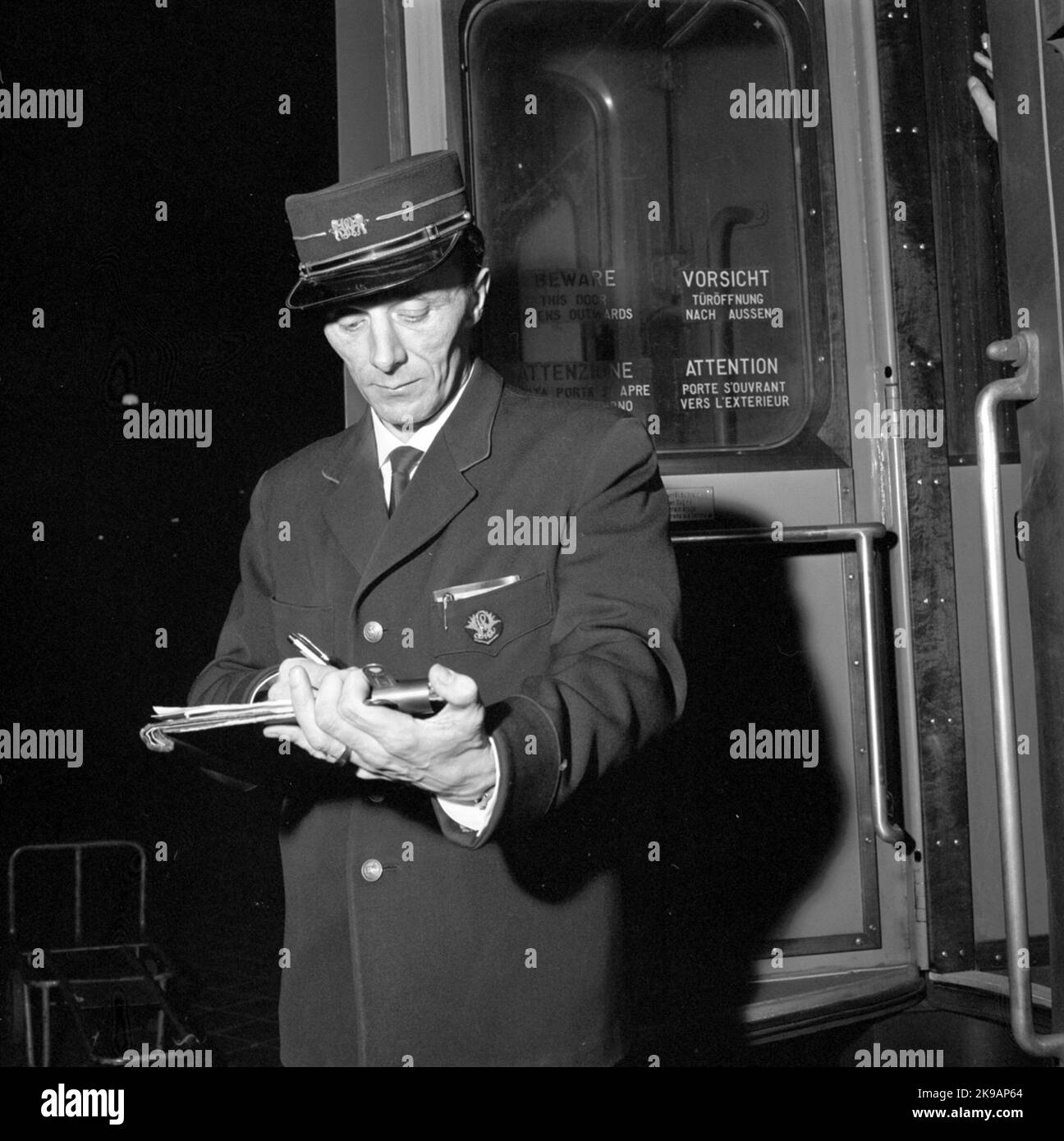 Sleep car tuler Stock Photo - Alamy