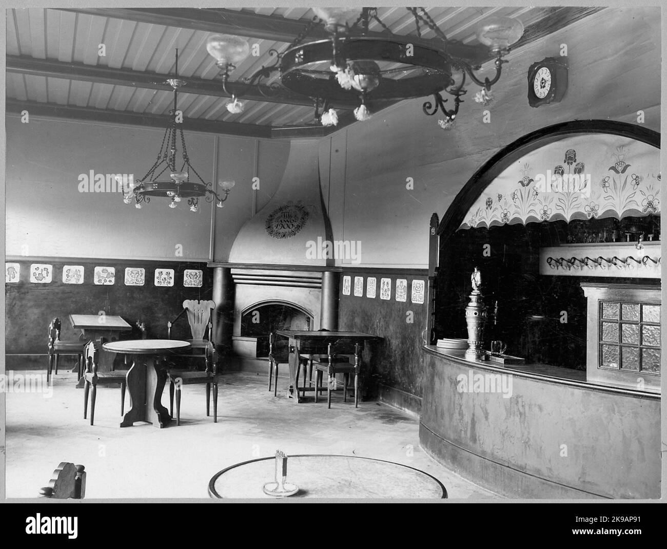 2 class dining room in Storvik's hotel Stock Photo - Alamy