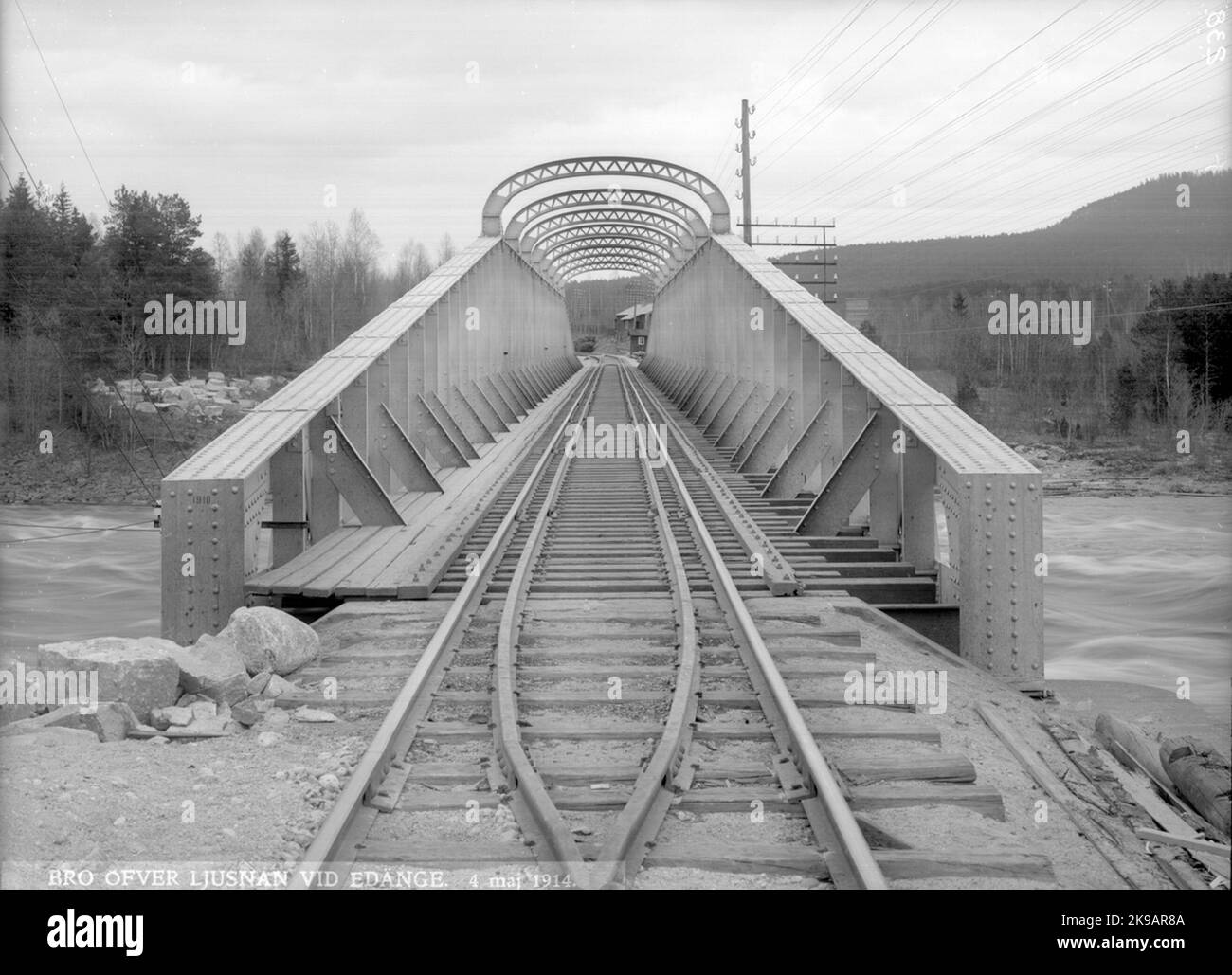 Bridge over Ljusnan. Kilafors - Ljusdal Stock Photo - Alamy
