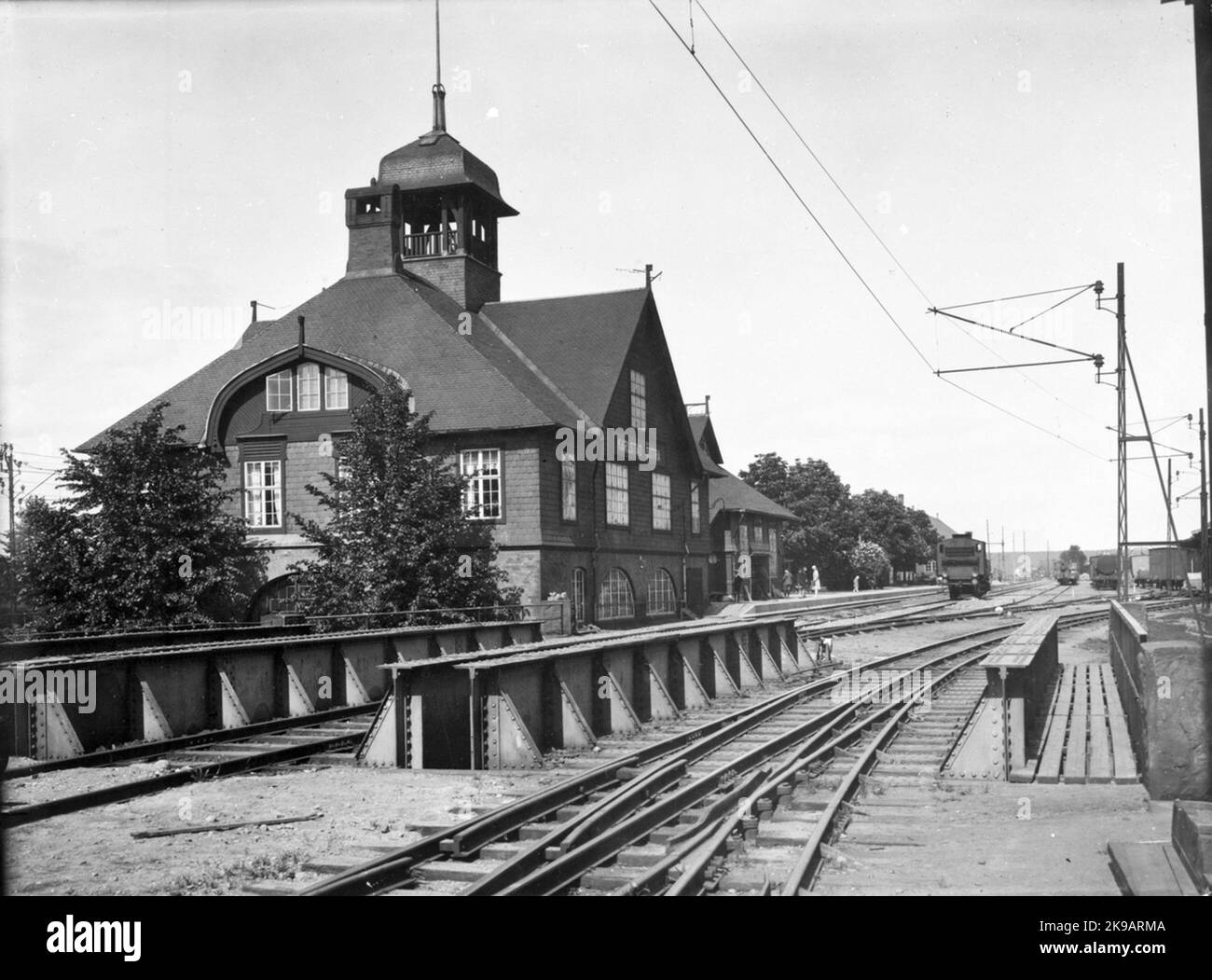 Eastern station, three -track track Stock Photo - Alamy