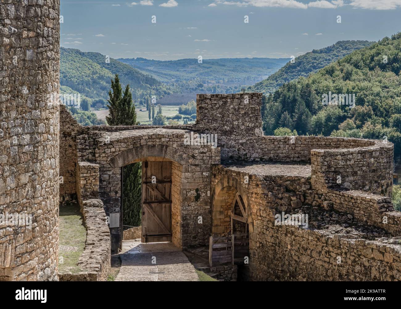 Castelnaud-la-Chapelle, 13th century castle housing Middle Ages war ...