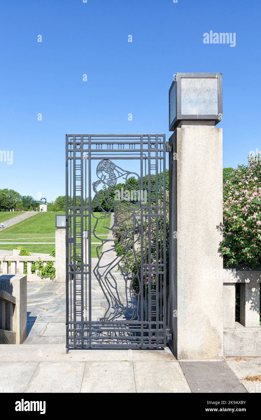 Norway oslo vigeland park iron hi-res stock photography and images - Alamy