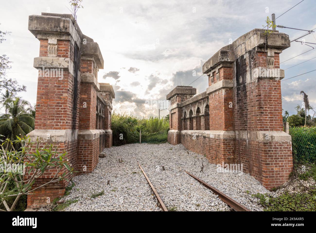 Victoria bridge is one of the oldest railway bridges in Malaysia. Now ...