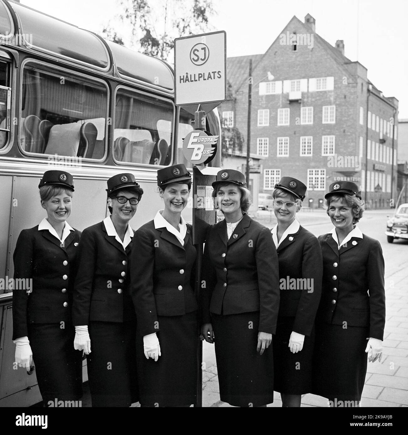 Bus hostess hi-res stock photography and images - Alamy