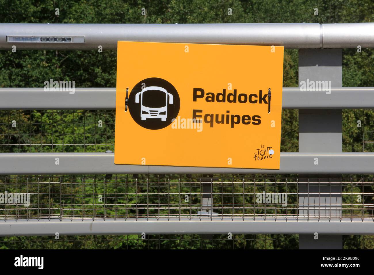 Cercle de transport hi-res stock photography and images - Alamy