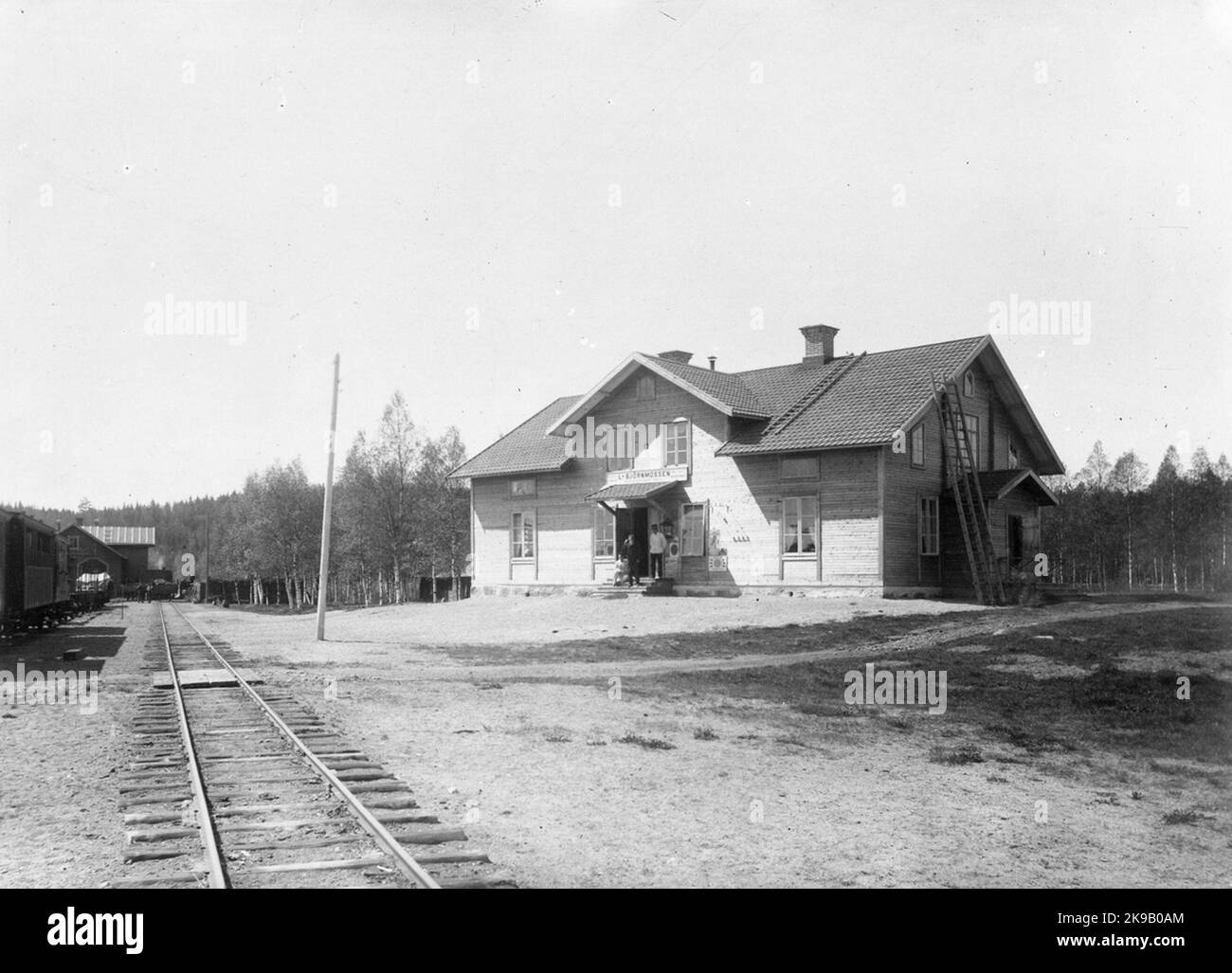 The traffic area was put into operation in 1876. The man in the white ...