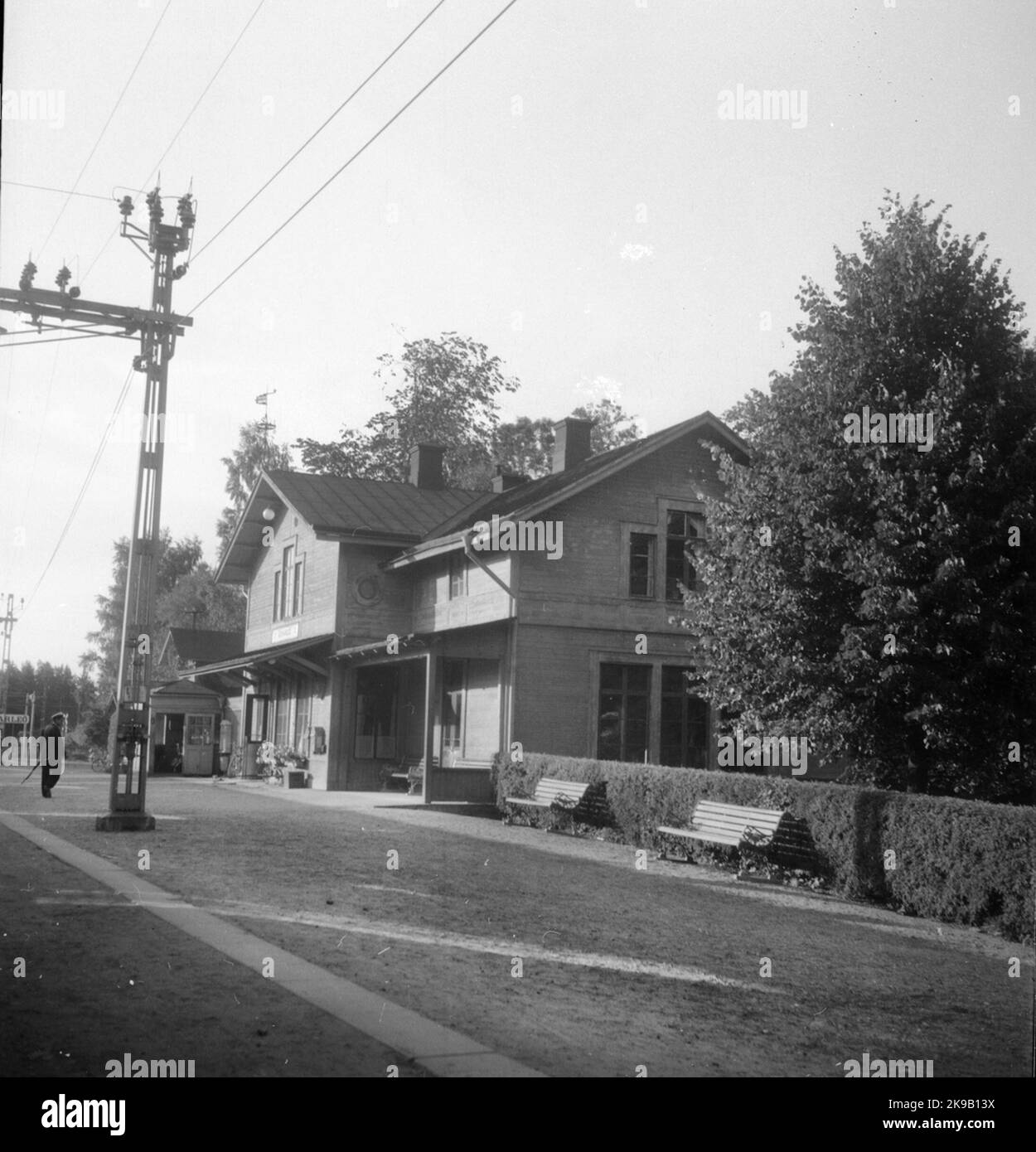 The station built in 1874. In 1935 the expedition premises were ...