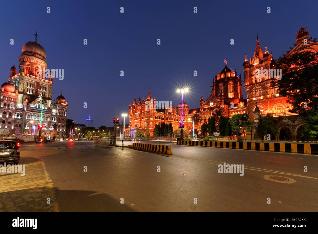 CSMT (VT) station & BMC building shot during Diwali Festival, Mumbai ...