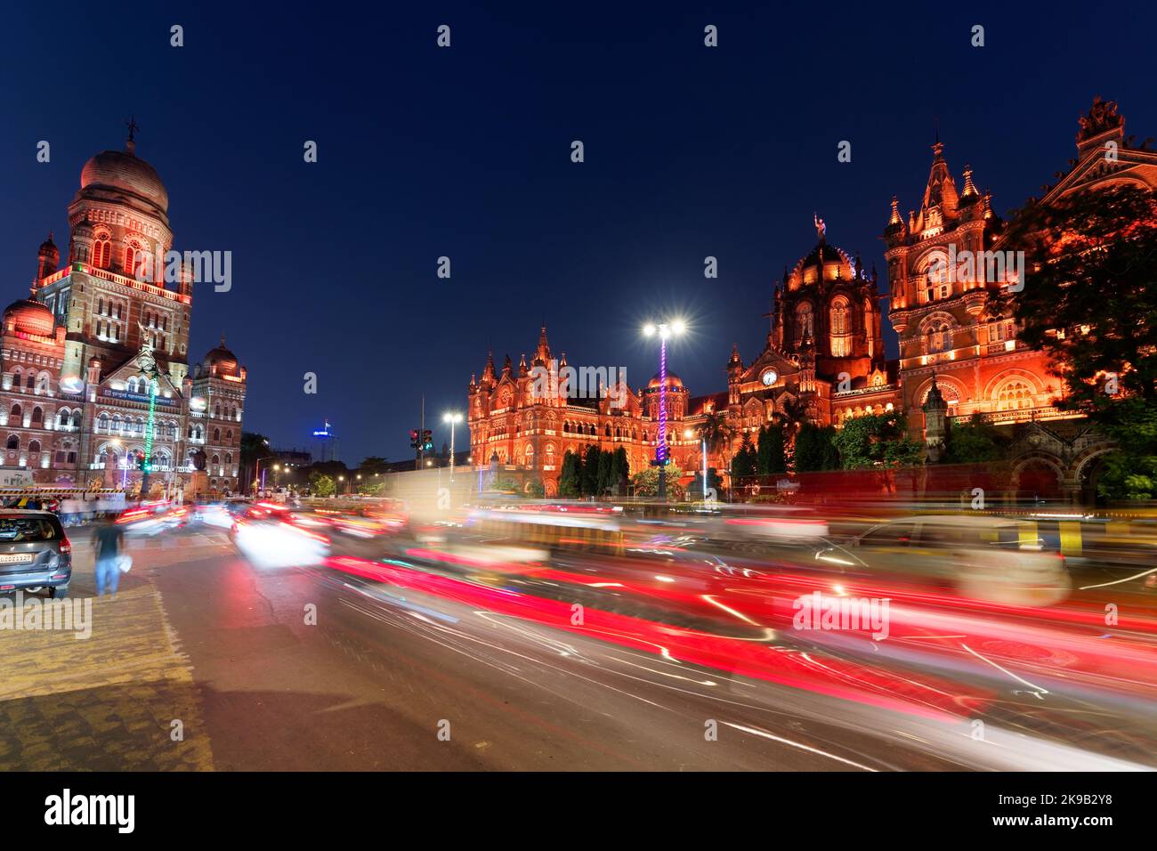 CSMT (VT) station & BMC building shot during Diwali Festival, Mumbai ...