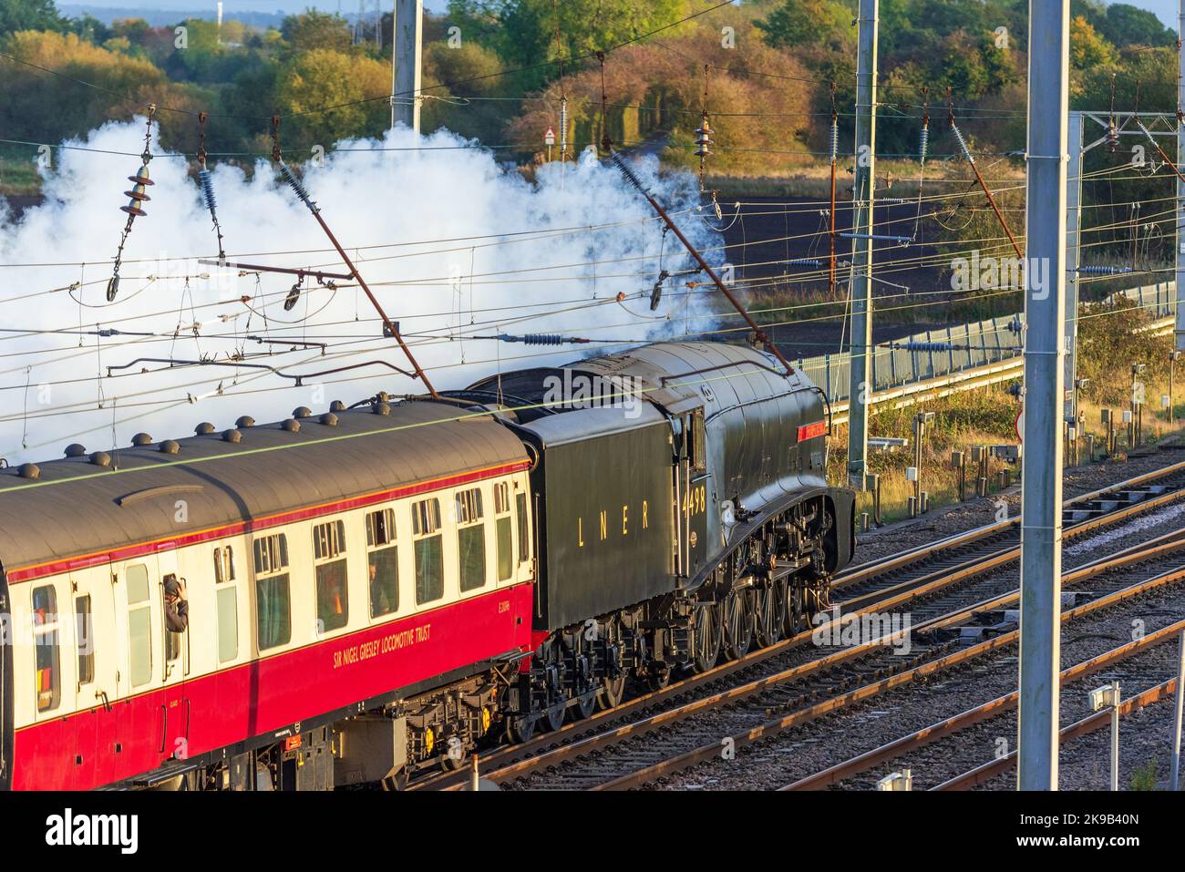 Gresley locomotive hi-res stock photography and images - Alamy