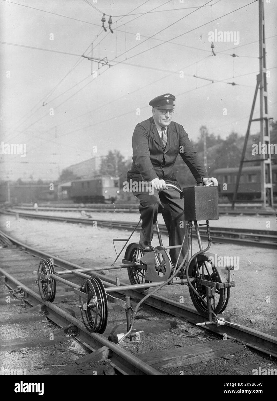 SRJ four -wheeled tramp dressin Stock Photo - Alamy