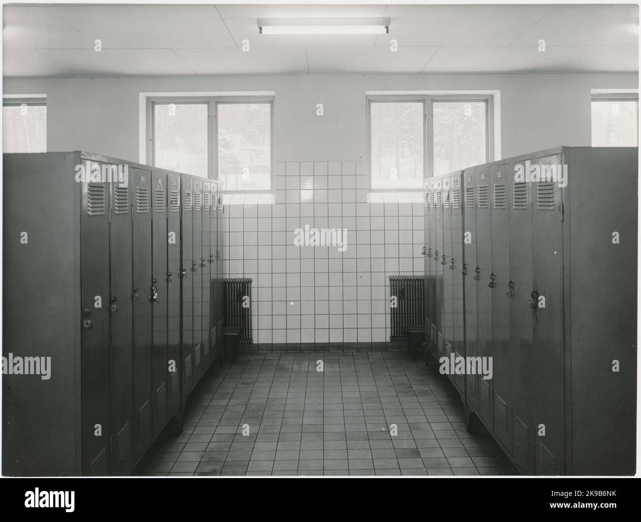 SRJ. Part of changing rooms for workshop staff.SRJ, Stockholm - Rimbo ...