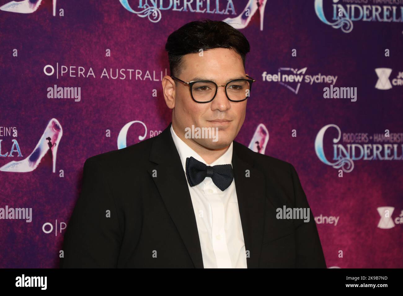 Sydney, Australia. 27th October 2022. Warren Pasi arrives on the red ...