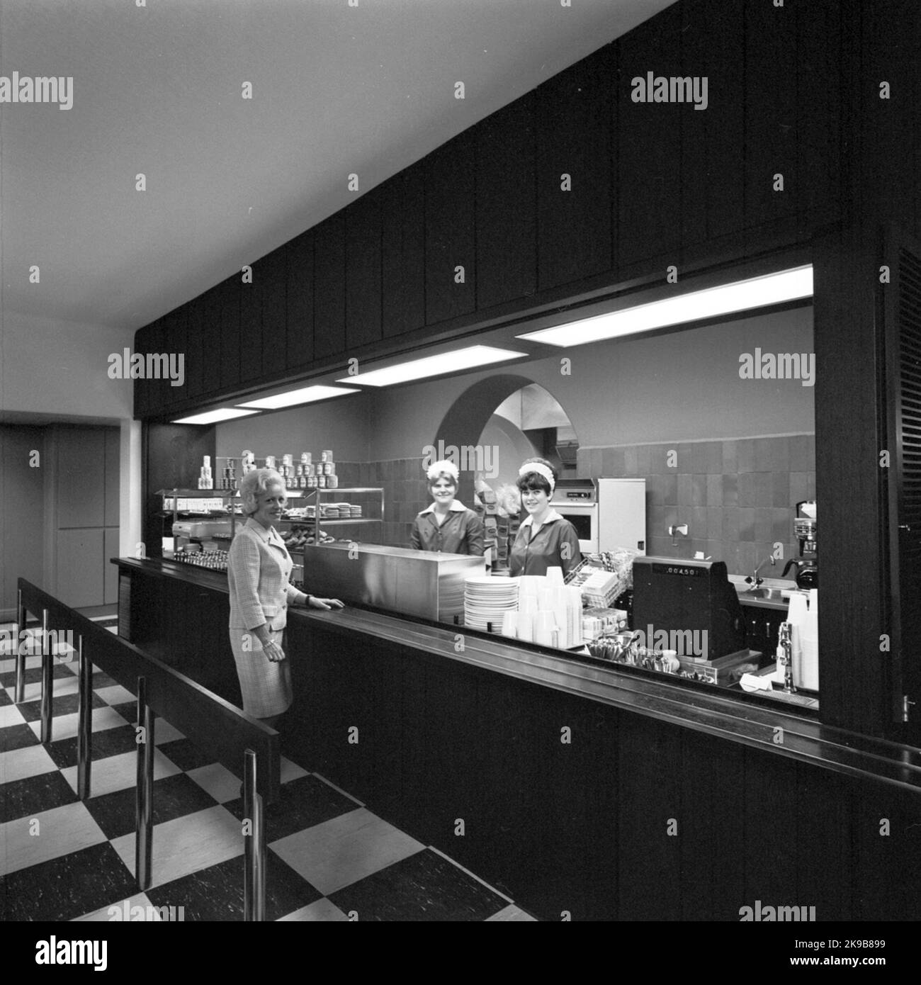 Employee rest area hi-res stock photography and images - Alamy