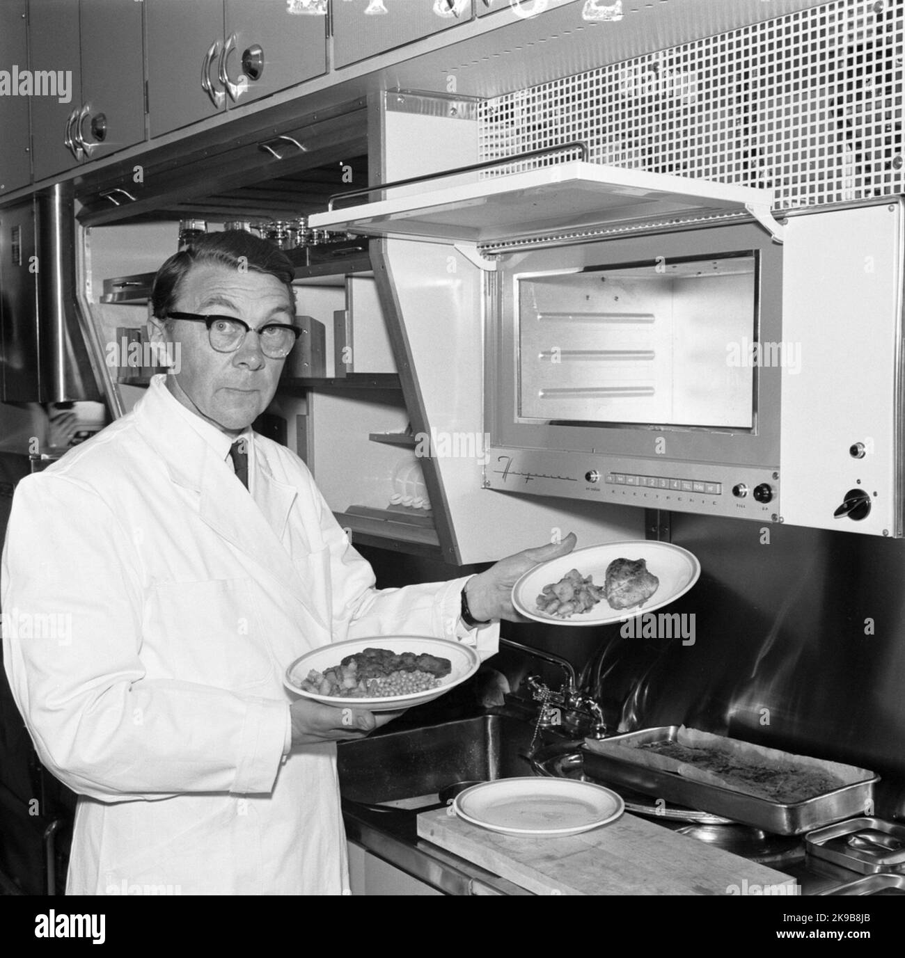 State Railways, SJ RB02 Sample CST - U - CST, Stockholm Central Station ...