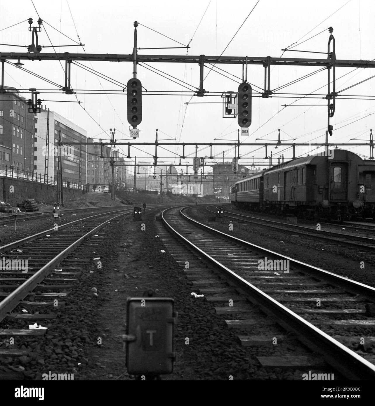Main signals and dwarf signals, at Norra Bantorget Stock Photo - Alamy