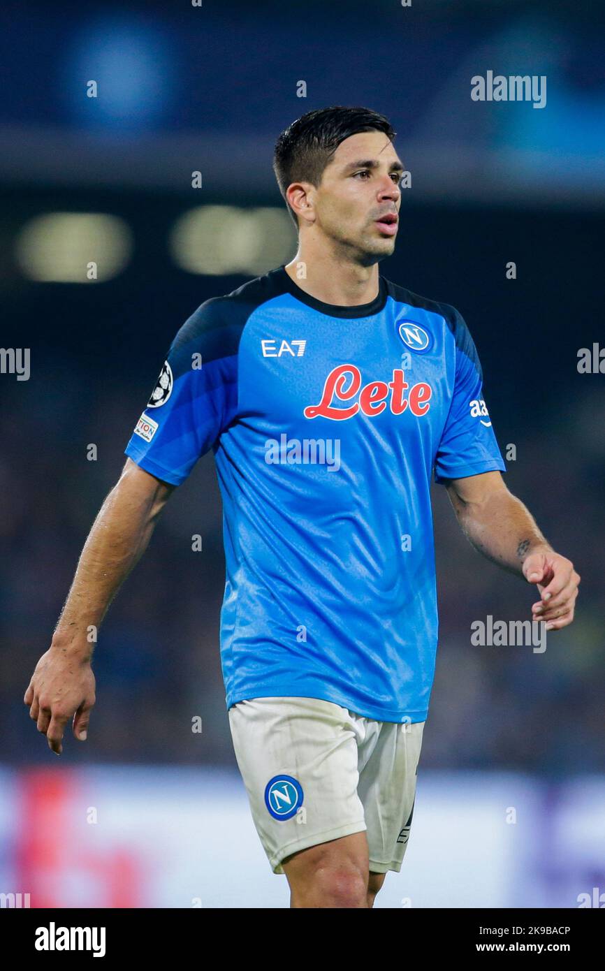 SSC Napoli's Argentine forward Giovanni Simeone looks During the ...