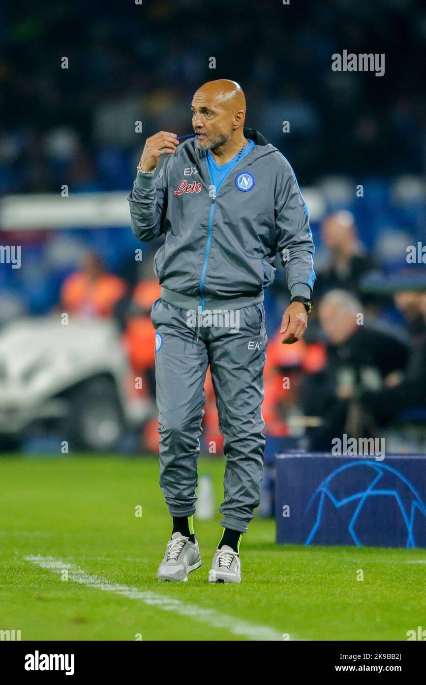 SSC Napoli's Italian coach Luciano Spalletti gesticulate During the ...