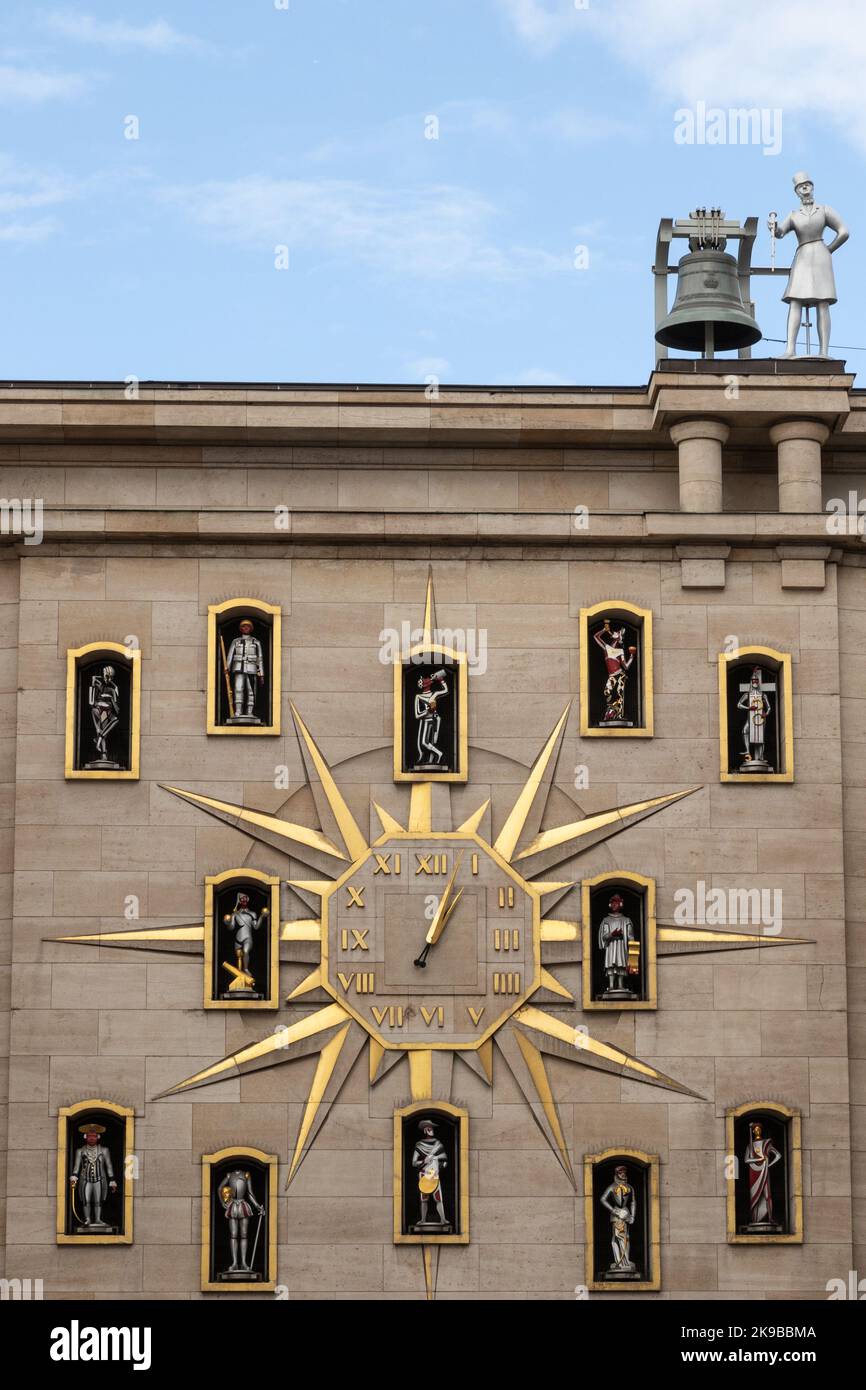 Famous Clock on Building Stock Photo - Alamy