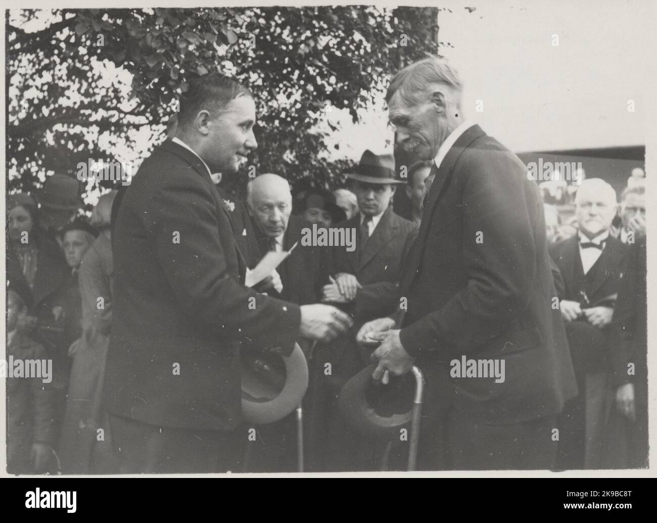 Track divider hi-res stock photography and images - Alamy