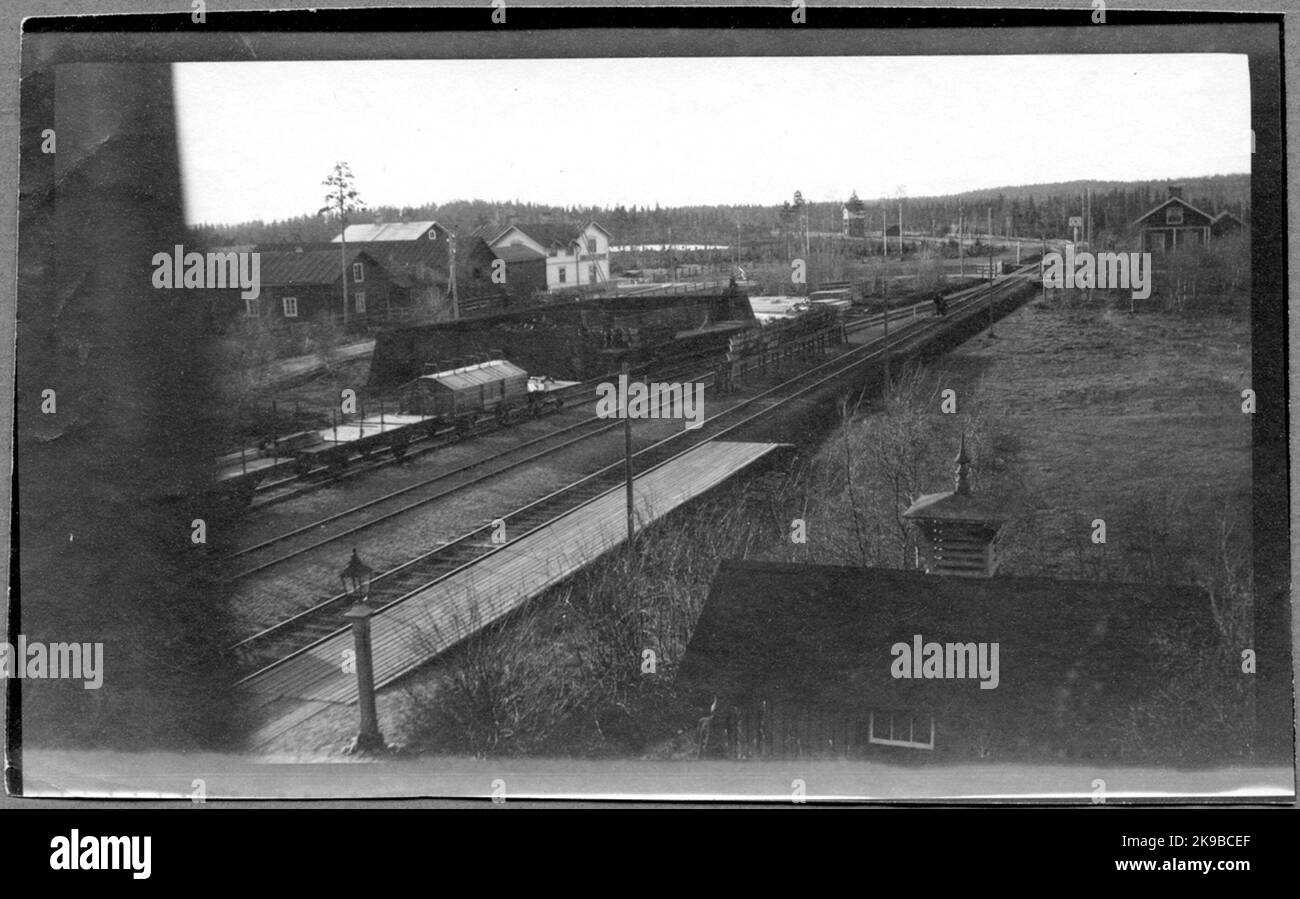 Station opened in 1912 with one- and one-half-story station house in ...
