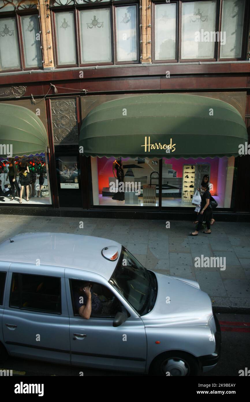 London, UK - August 08, 2010: Taxis in the street of London near famous ...