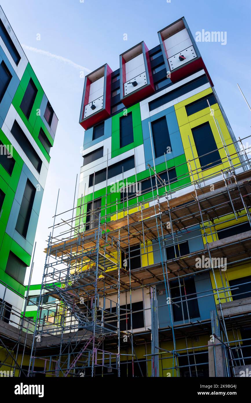 University Square, Southend on Sea, Essex, UK. 27th Oct, 2022. Work has ...