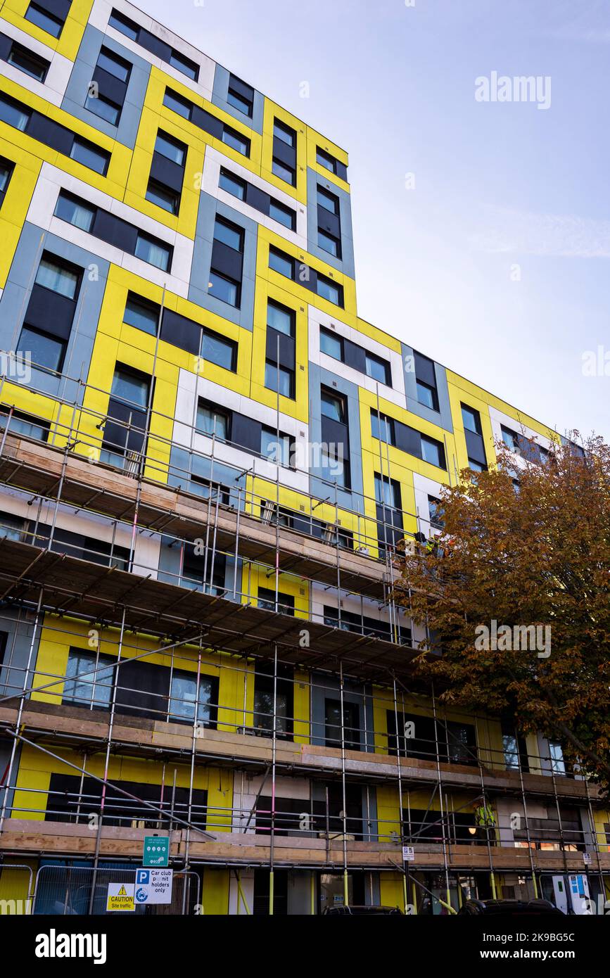 Cladding removal fire hi-res stock photography and images - Alamy