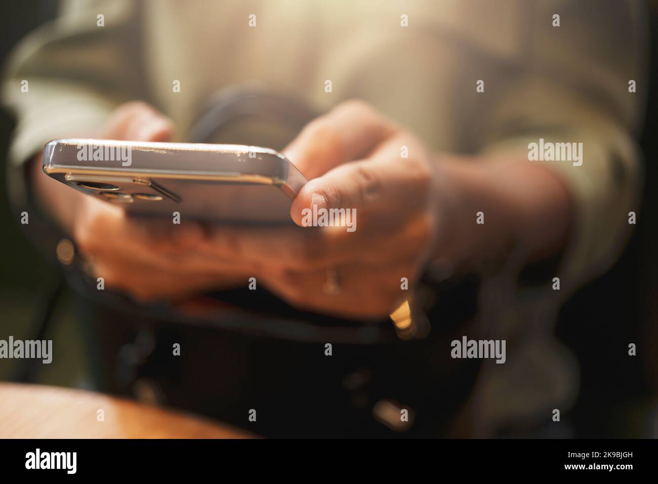 Woman hand using smartphone during hi-res stock photography and images ...