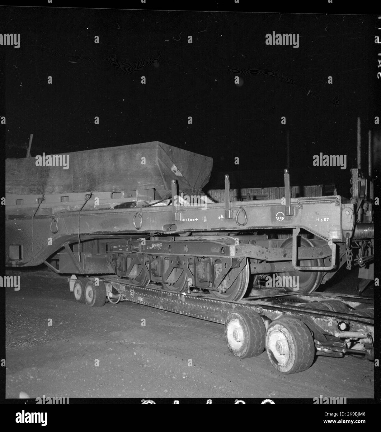 The State Railways, SJ SDU 100403. Special transport to Ortviken Paper ...