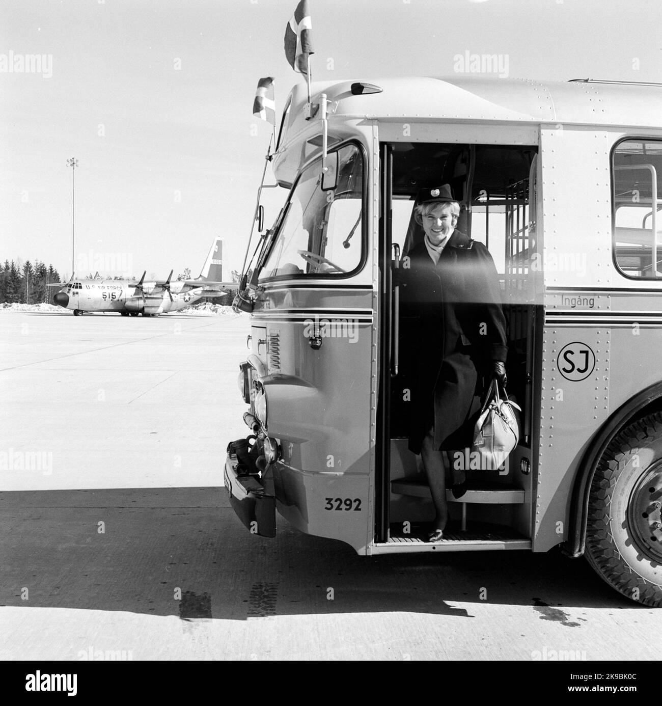 State Railways SJ Bus 3292, Press View, SAS terminal at Arlanda Airport ...