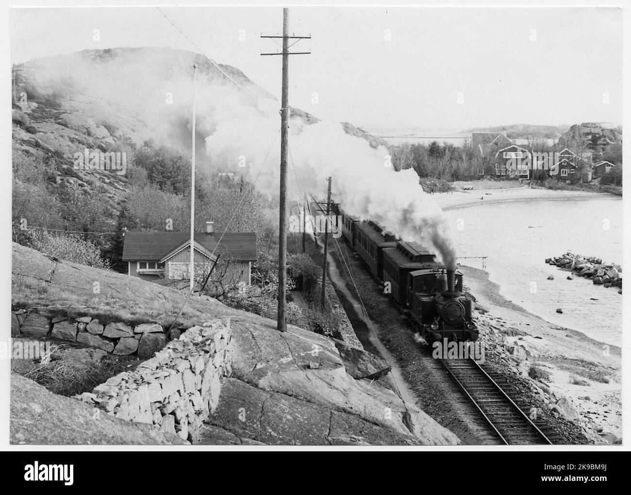 Gothenburg-Särö Railway, GSJ Lok 3 with train set at Järkholmen Stock ...