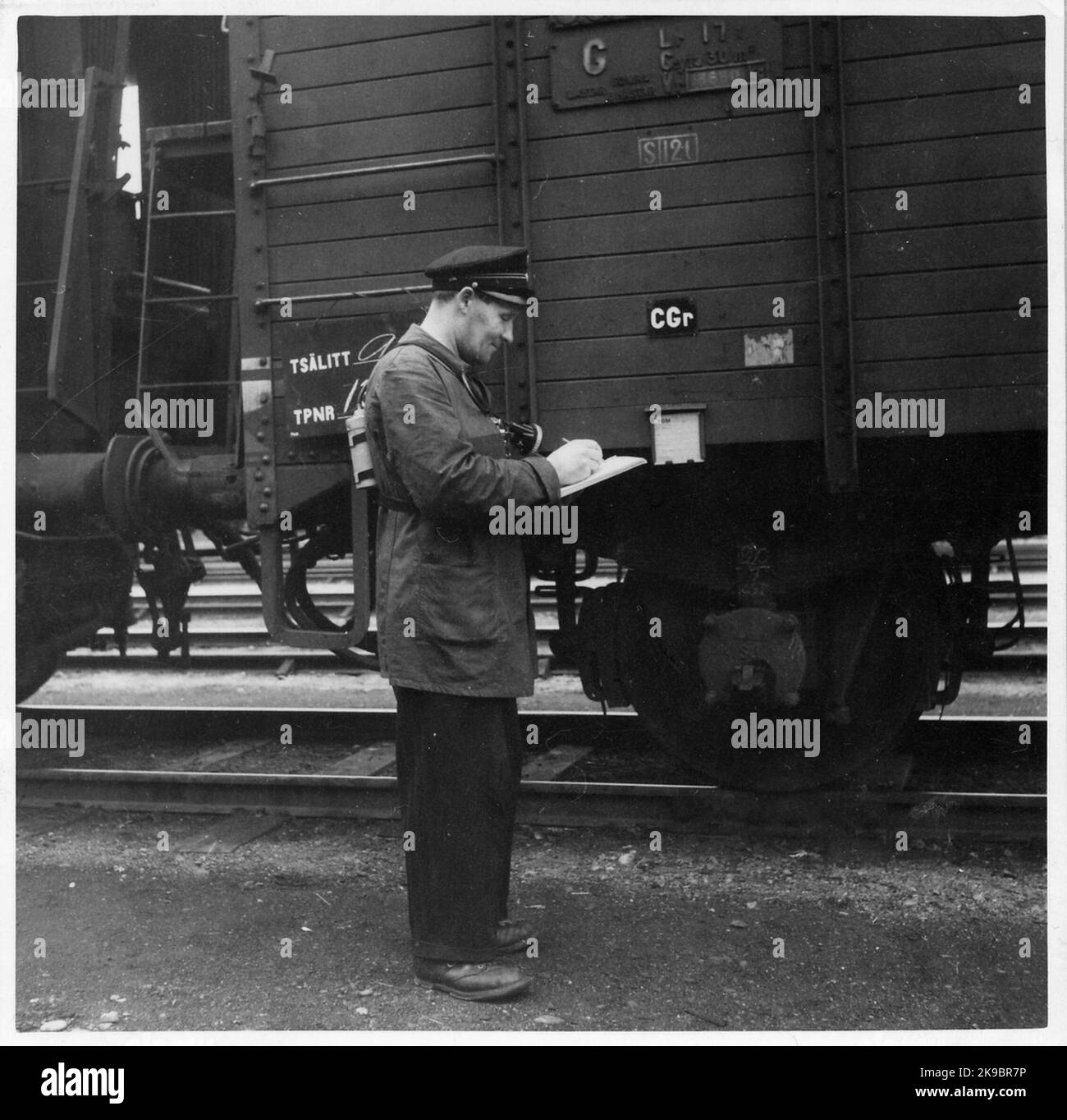 Station foreman railway rail hi-res stock photography and images - Alamy