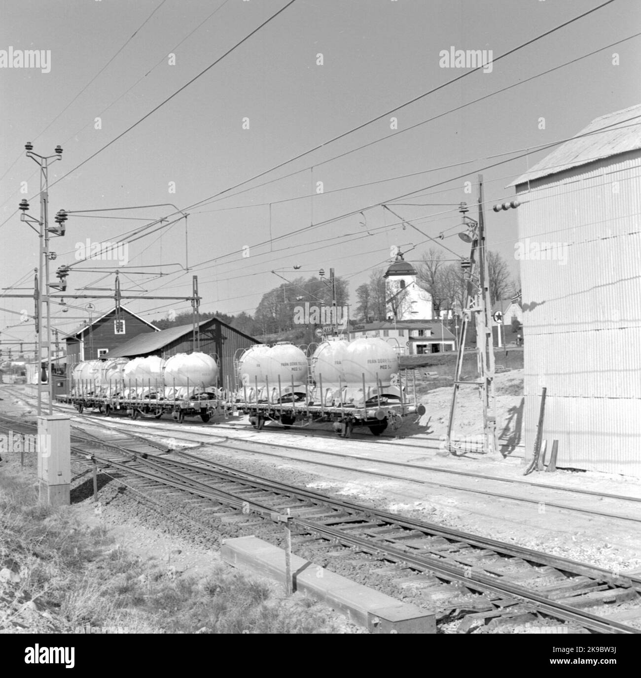O rail Black and White Stock Photos & Images - Alamy
