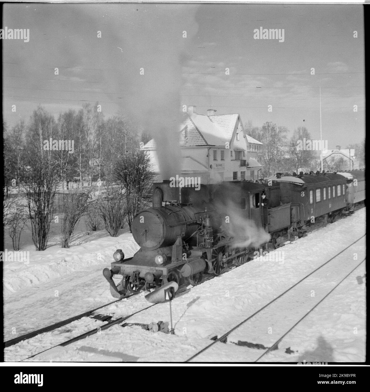 Passenger train at Sunne station Stock Photo - Alamy