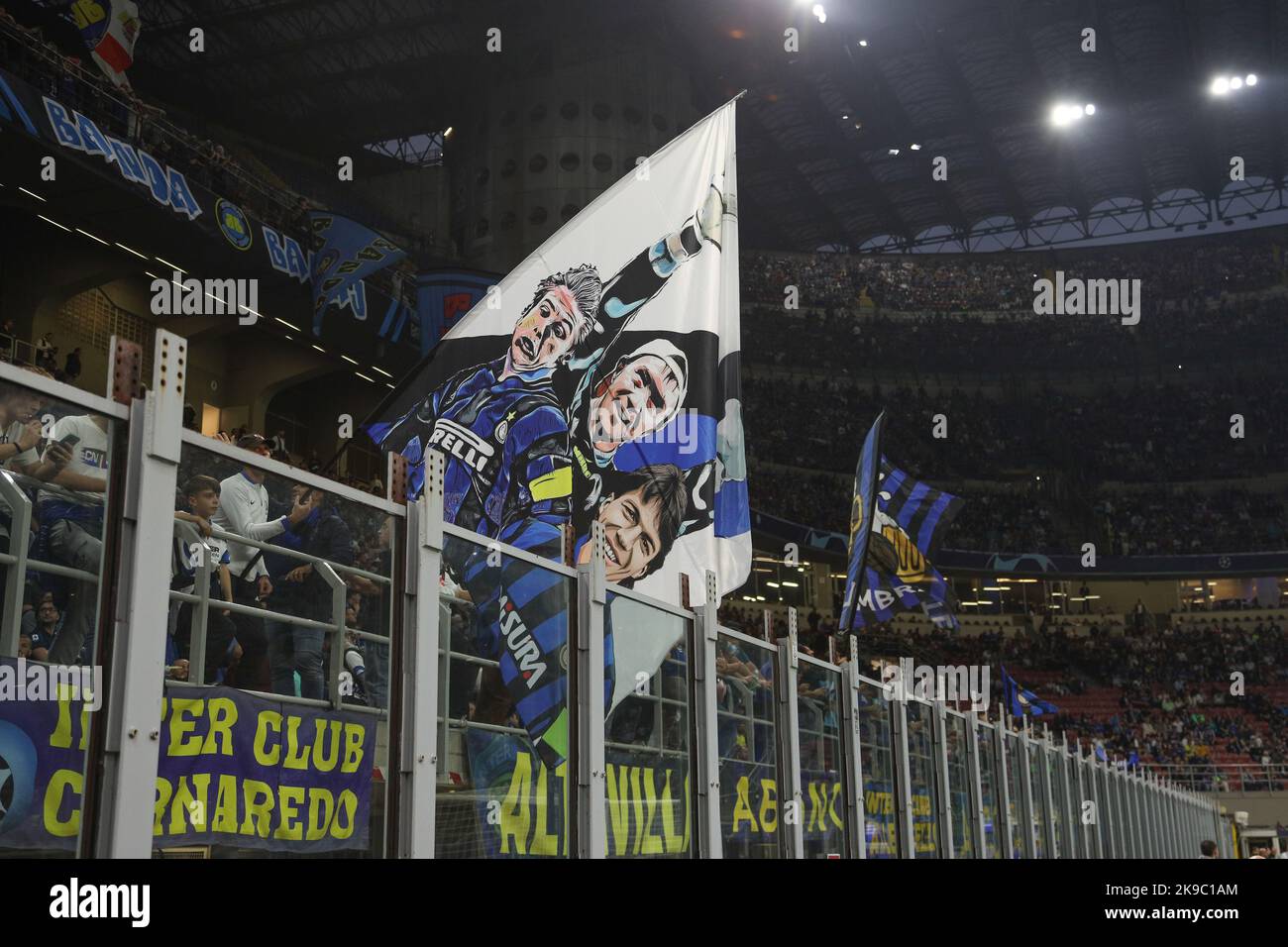 Inter milan flags san siro hi-res stock photography and images - Alamy