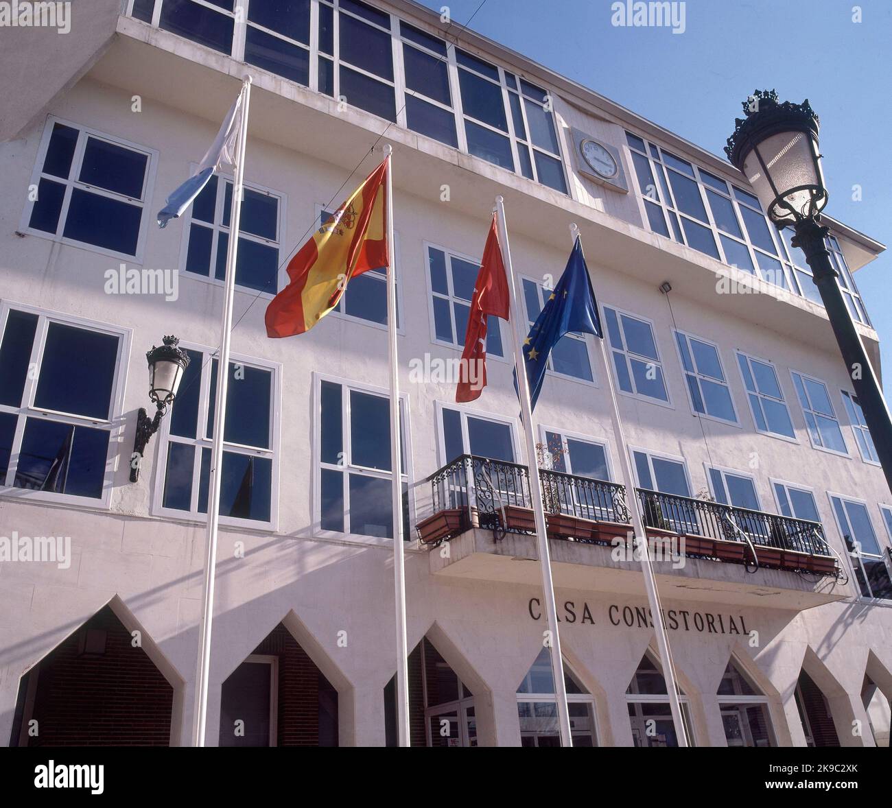 DETALLE DE LAS BANDERAS. Location: AYUNTAMIENTO NUEVO. ARGANDA DEL REY ...