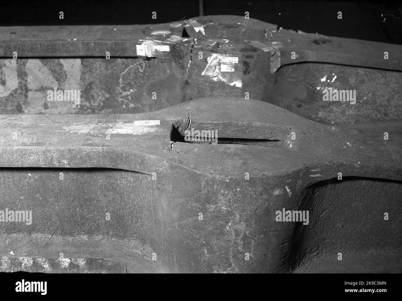 Test -loaded balance bar for locomotives Stock Photo - Alamy