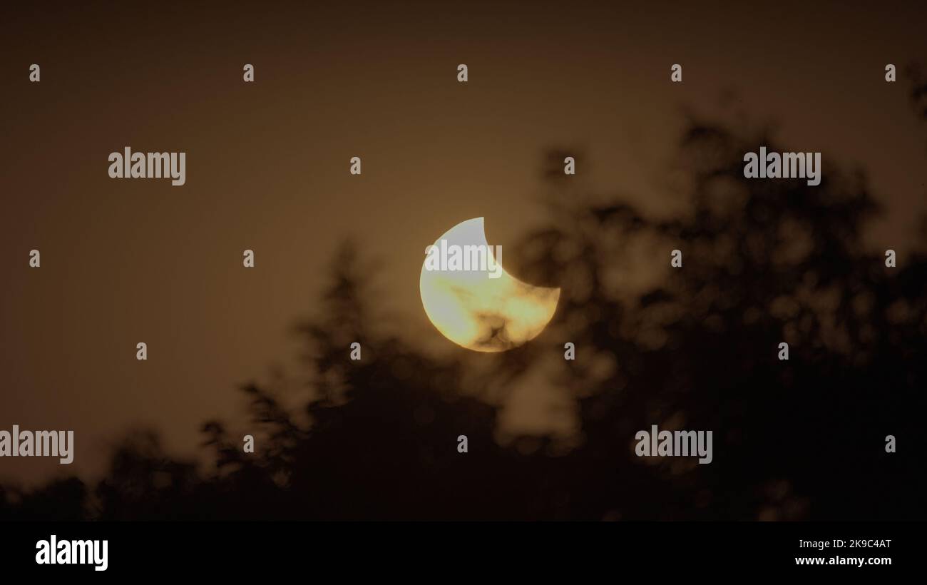 Solar Eclipse 2022 dramatic poetic dystopian moody astronomical event ...