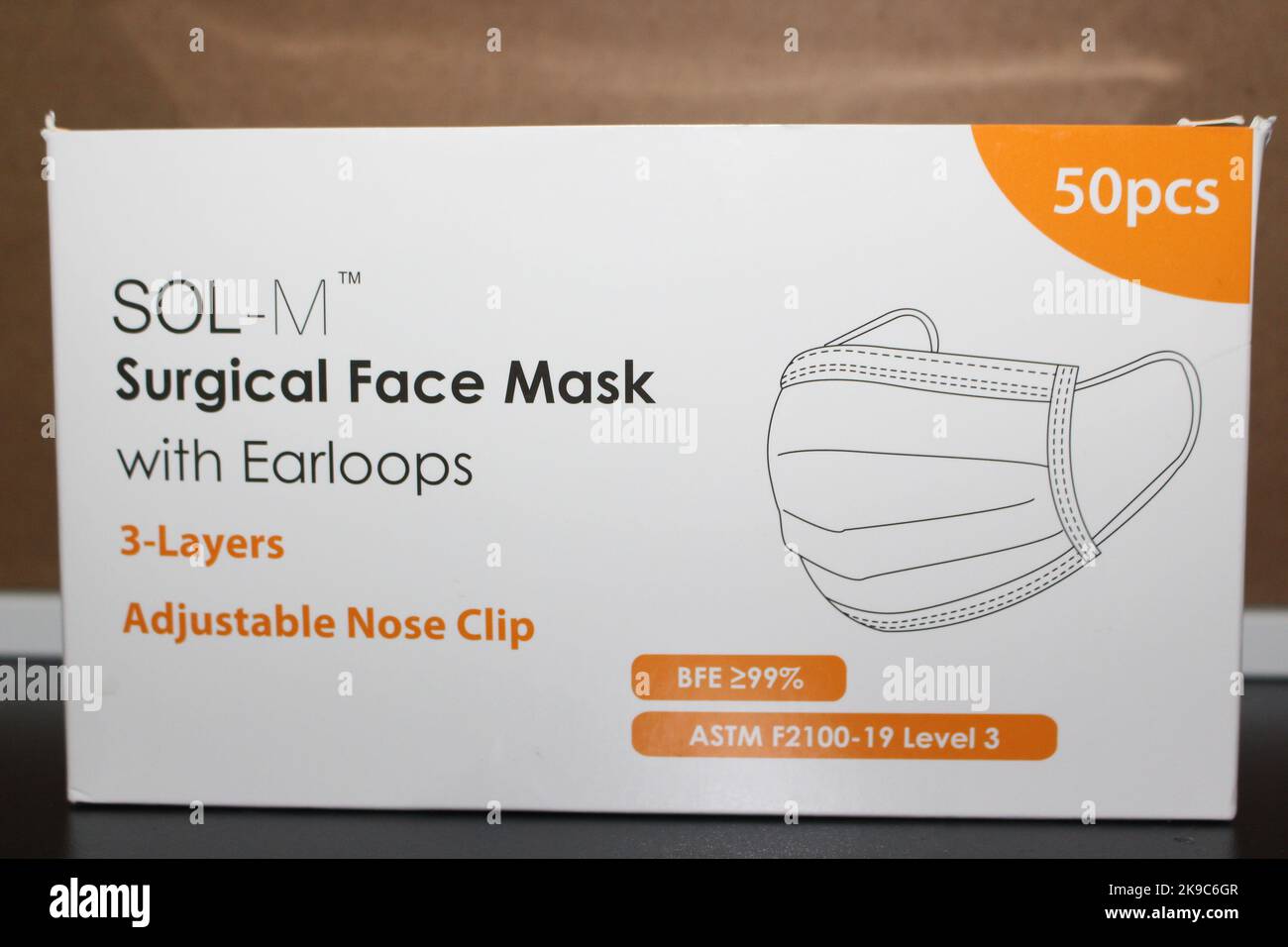 Box of Surgical Face Mask Stock Photo - Alamy