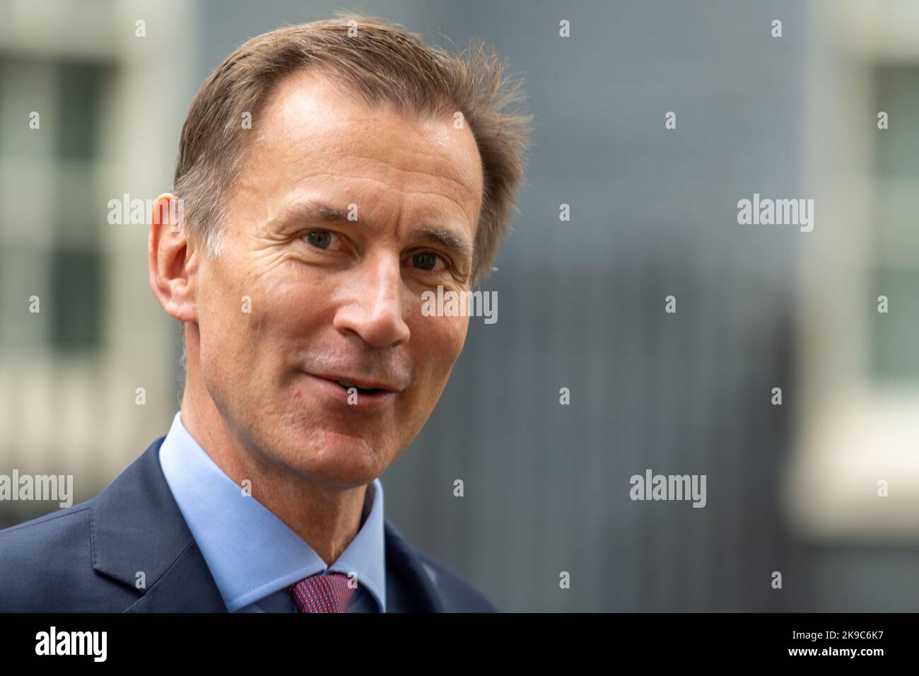 London, UK. 27th Oct, 2022. Jeremy Hunt, Chancellor of the Exchequer ...