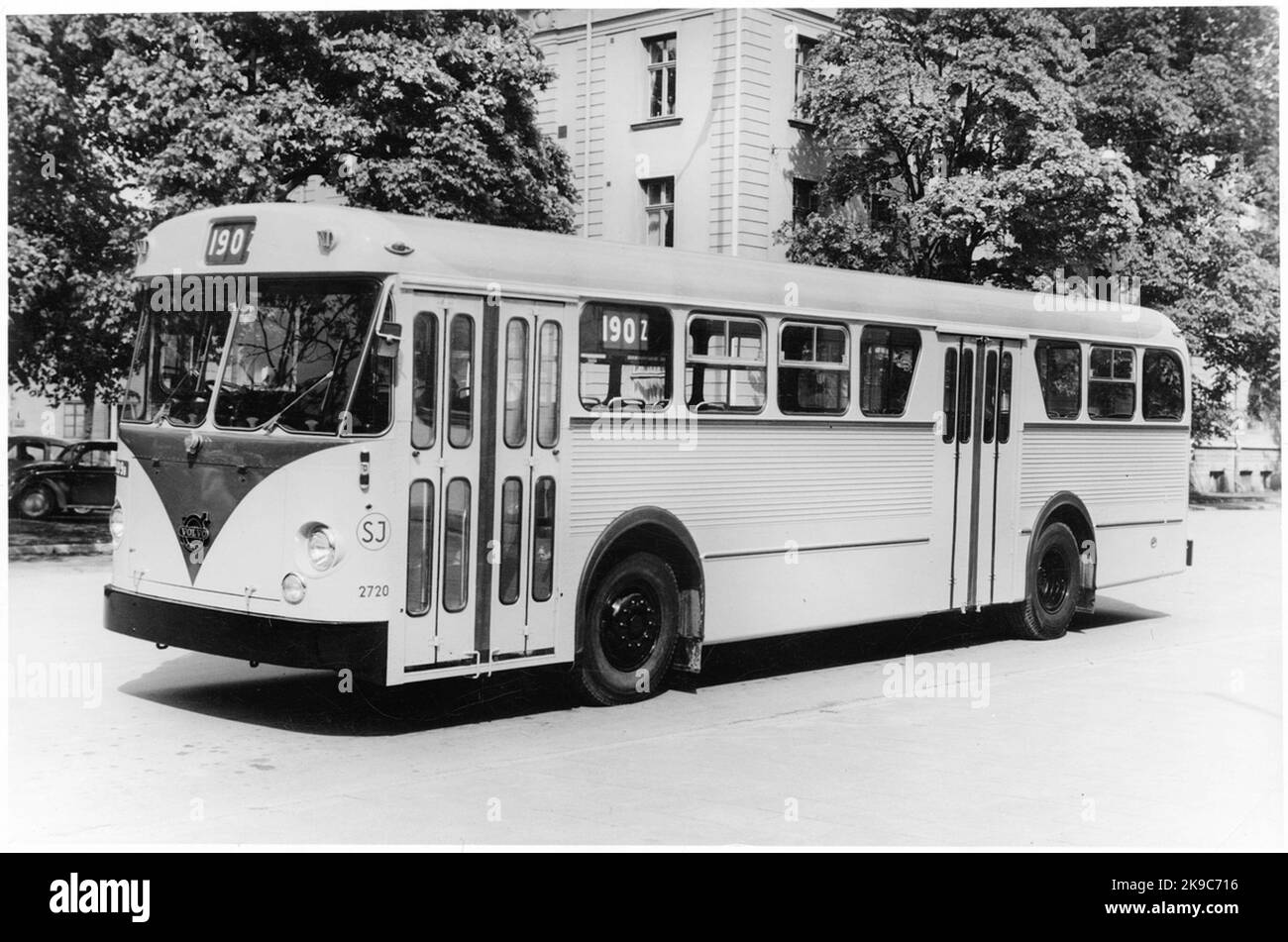 State Railways, SJ Bus 2720 Stock Photo - Alamy