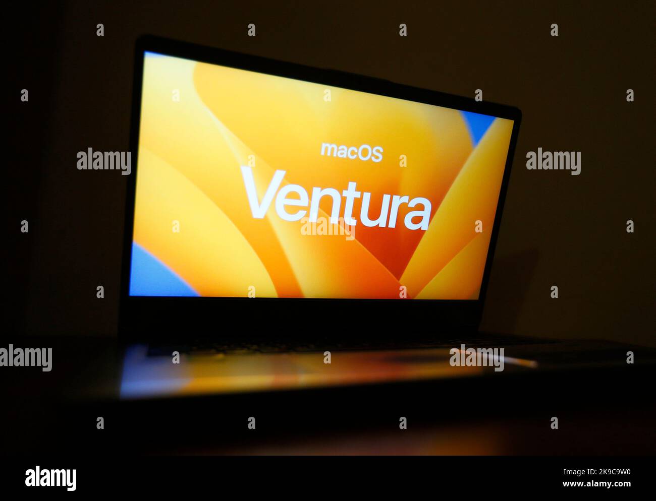 Macos ventura logo hi-res stock photography and images - Alamy